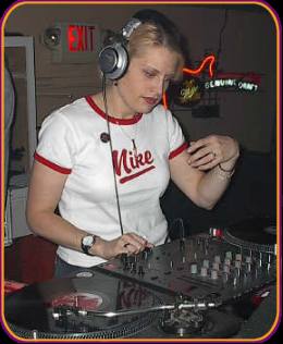 niz | Headph0ne Phet1sh Gallery